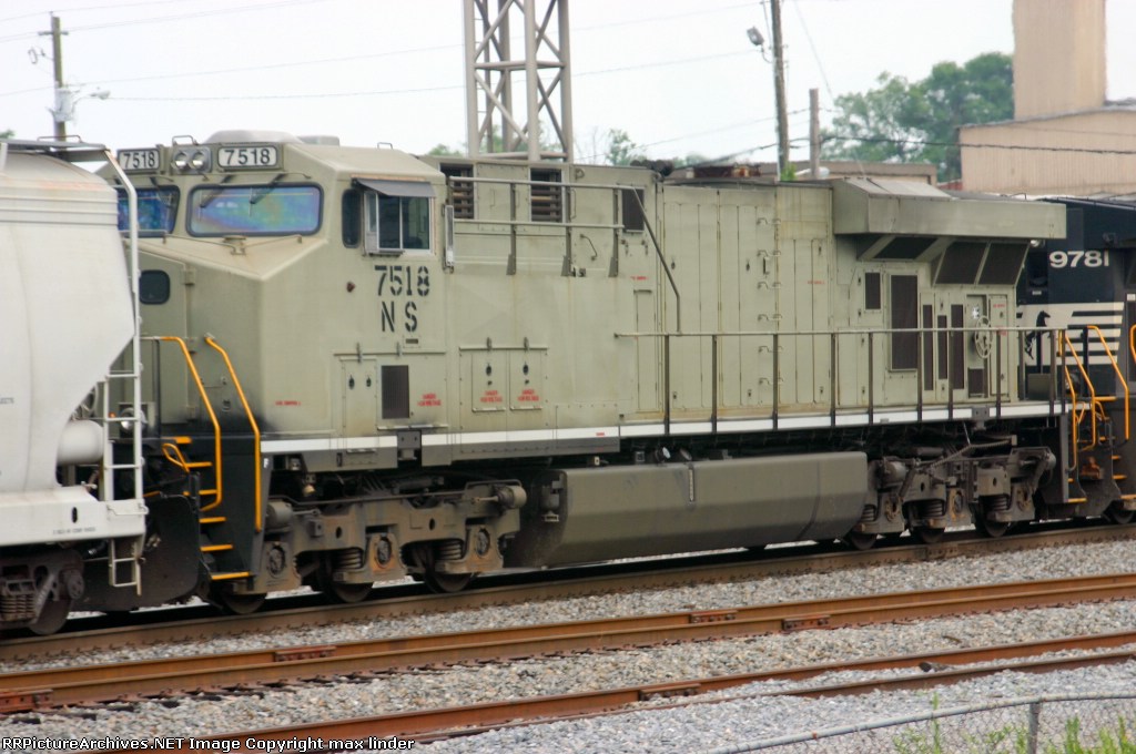 NS 7518